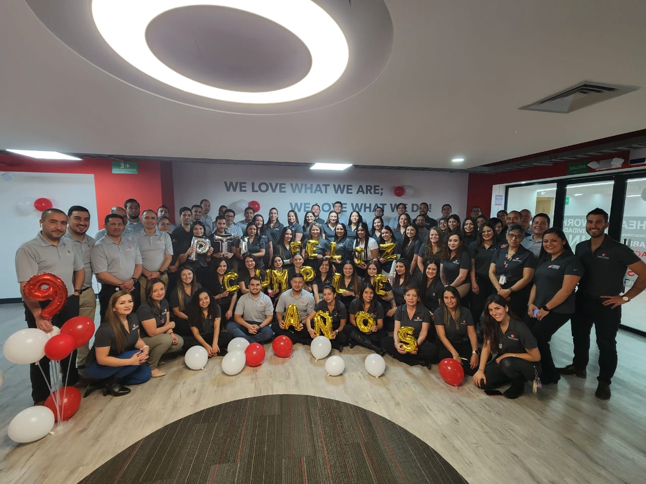 Trabajando en Phoenix Tower International | Great Place To Work® Colombia